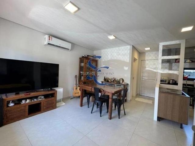 Casa em condomínio