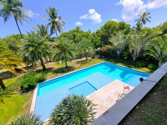 Casa em Condomínio 550 m² À Venda ou Locação no Paiva