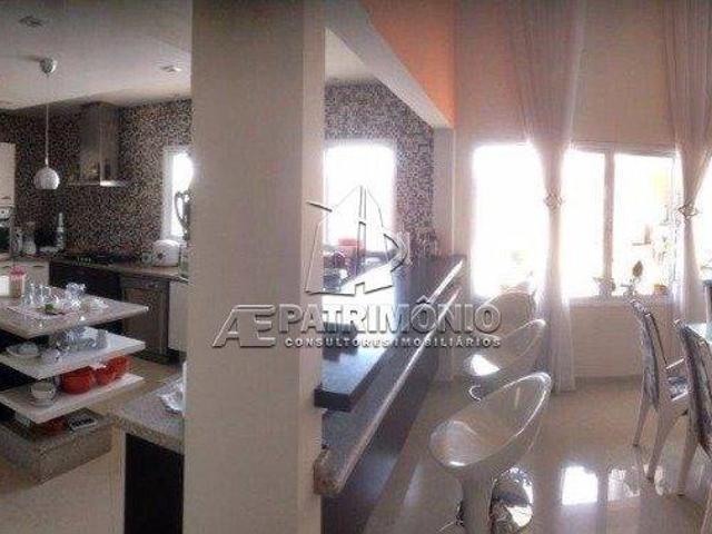 CASA EM CONDOMINIO, 5 Dormitório s Bairro Mirante dos Ovnis