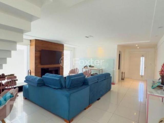 Casa em Condomínio, 5 dormitórios, 465 m², em Belém Novo