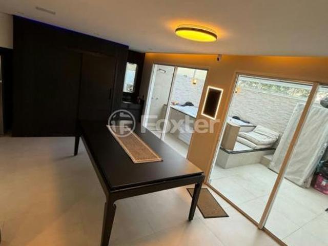 Casa em Condomínio, 5 dormitórios, 240 m², em Jardim Monte Kemel