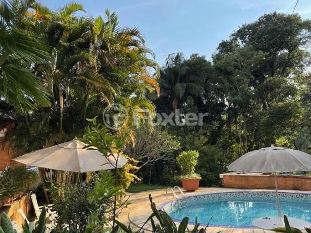 Casa em Condomínio, 5 dormitórios, 369 m², em Chácara Granja Velha