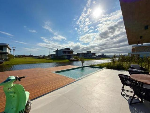 Casa em Condomínio 5 Dormitórios Bairro Amare Home Resort