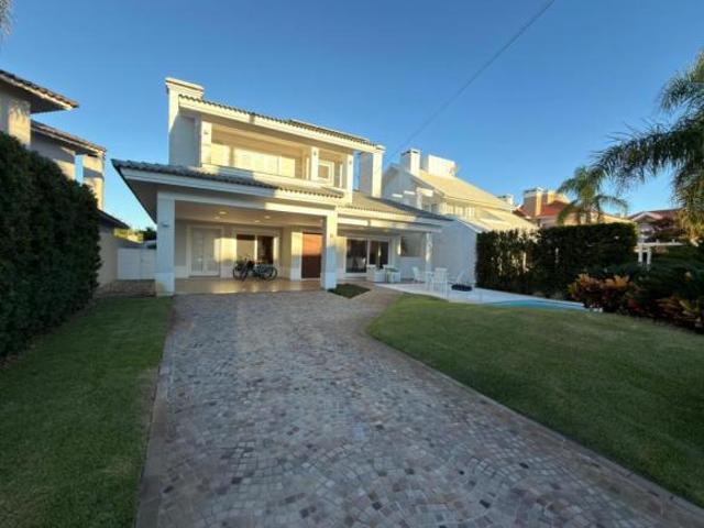 Casa em Condomínio 5 Dormitórios Bairro Atlantida Lagos Park