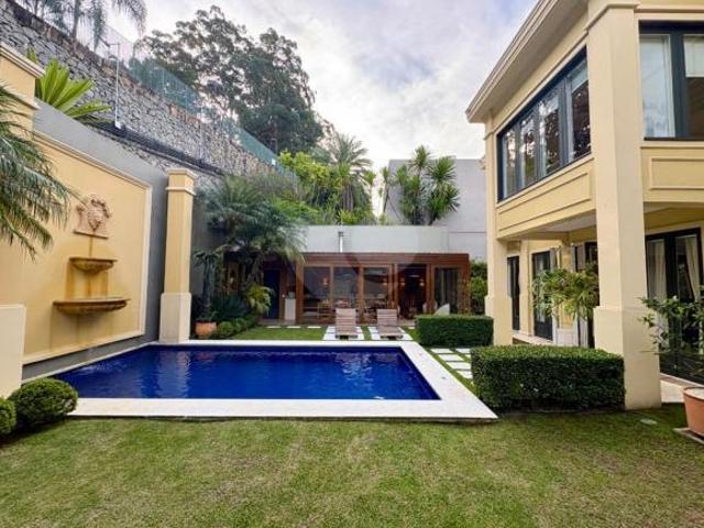 Casa em Condomínio 5 quartos sendo 4 suítes 10 vagas a venda no Real Parque, São Paulo