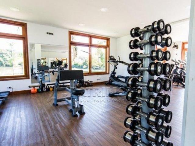 CASA EM CONDOMINIO 5 SUÍTES SENDO 1 SUÍTE COM CLOSET FAZENDA IMPERIAL