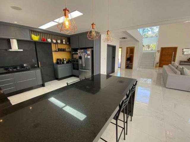 Casa em Condomínio, 5 Suítes, Recanto Santa Bárbara, Jambeiro/SP