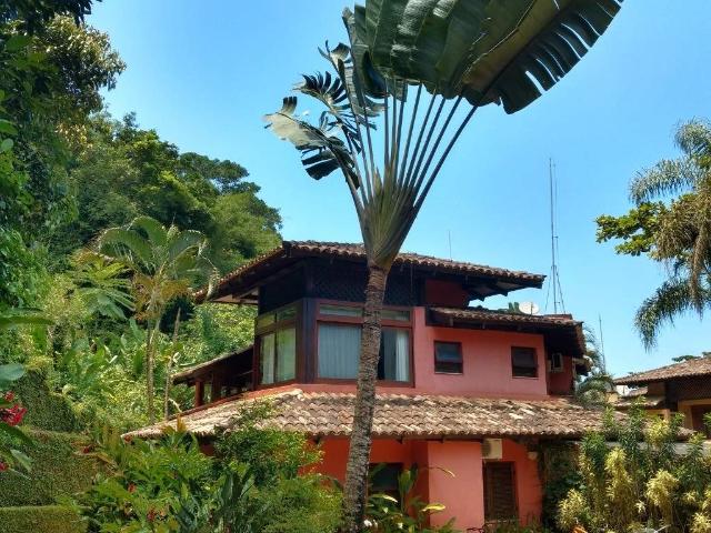 Casa em Condomínio