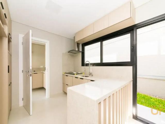 Casa em Condomínio