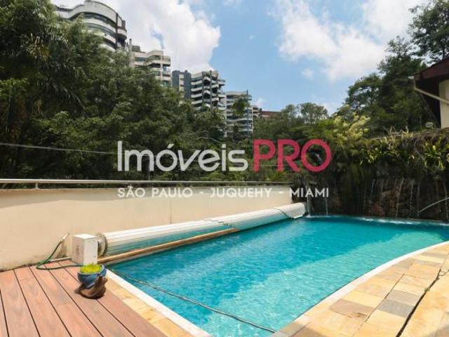 Casa em condominio 780m² 4 suites a venda no Panamby