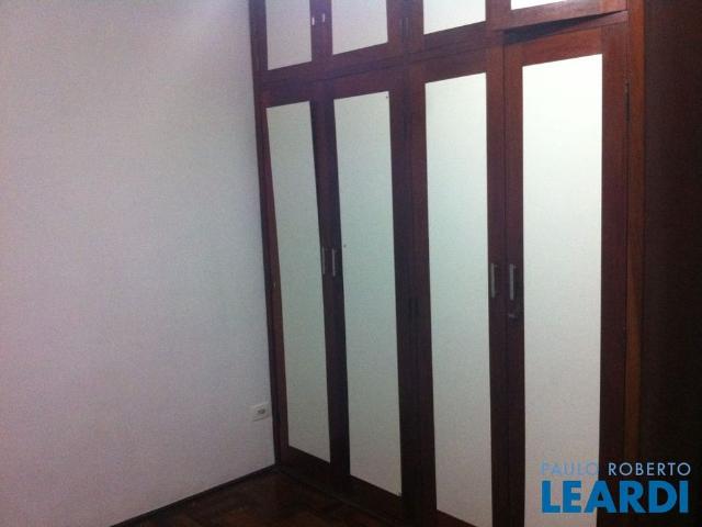 Casa Em Condomínio