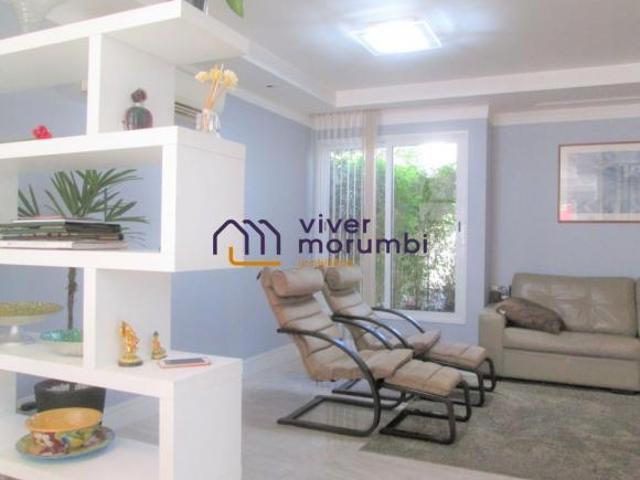 Casa em condomínio