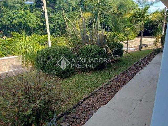 Casa em condomínio