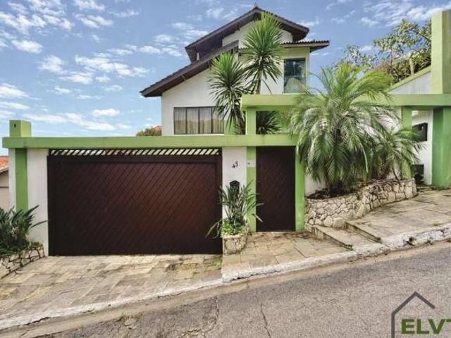 Casa em Condomínio Cotia | 4 Quartos, Piscina, Gourmet e 6 Vagas | Granja Viana