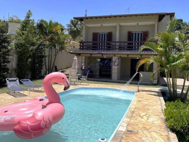Casa em Condomínio Cotia