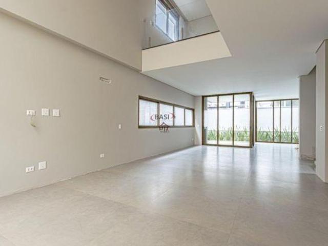 Casa em condominio com ampla area de lazer harmony Village