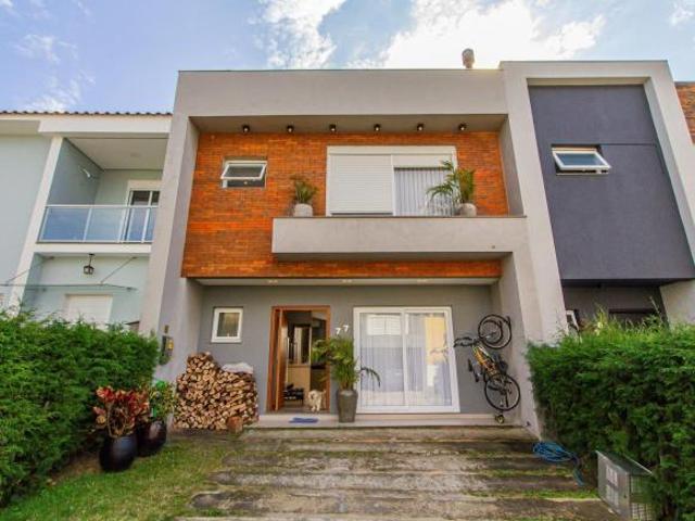 Casa em condominio, com espaçp e segurança para sua familia!