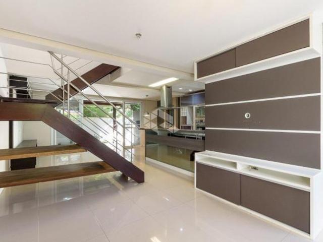 Casa em condominio com infra, Desocupada com 3 dormitórios no Bairro Ipanema