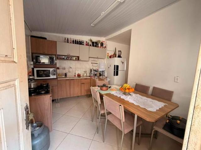 Casa em condomínio com infraestrutura completa, no bairro São Luiz, Canoas. 2 do