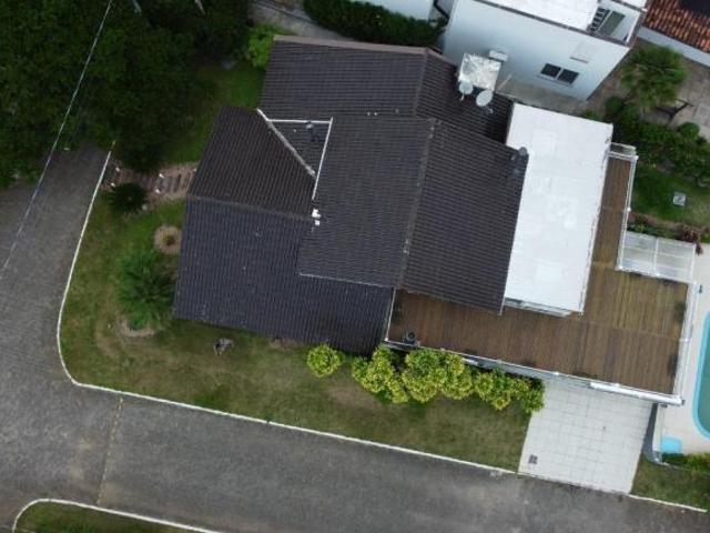 Casa em condominio com infraestrutura de clube