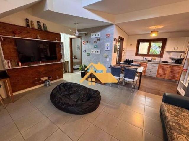 Casa em Condomínio com Lazer Completo | 4 Dormitórios 2 Suítes | 2 Vagas | Serviço de Praia