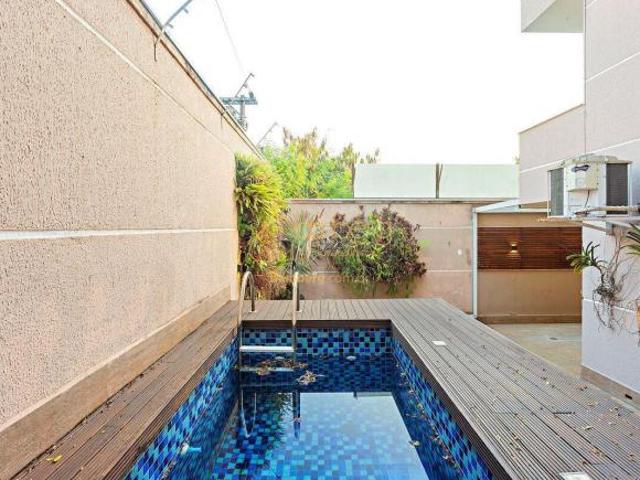 Casa em Condomínio com Piscina | Brooklin | 350 m² | 3 Suítes | 3 Vagas