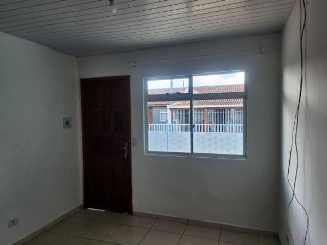 Casa em condomínio, com segurança, conforto e laser