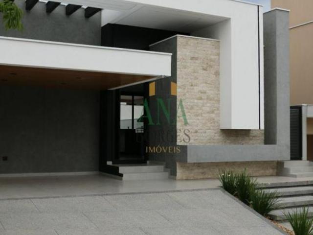 casa em condominio com tres dotmitorios