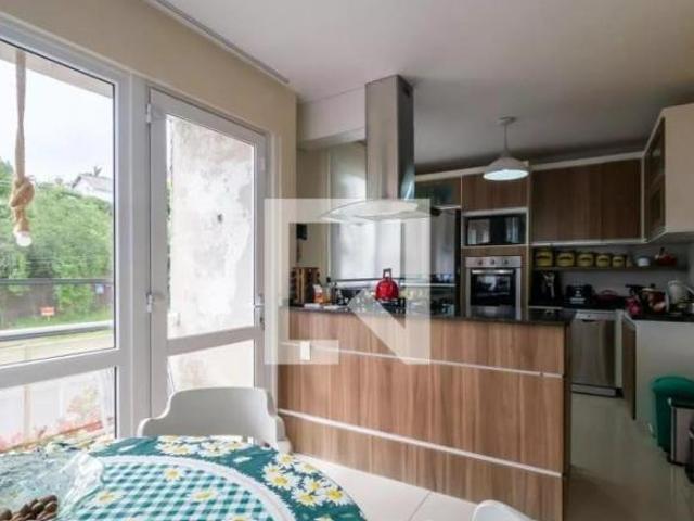 CASA EM CONDOMÍNIO COM VISTA PARA O RIO IPANEMA PORTO ALEGRE RS