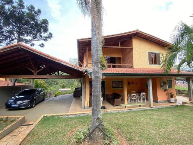 Casa em condomínio com 04 quartos à venda por R$ 1.190.000,00 Jd Cinco Lagos Mairiporã SP