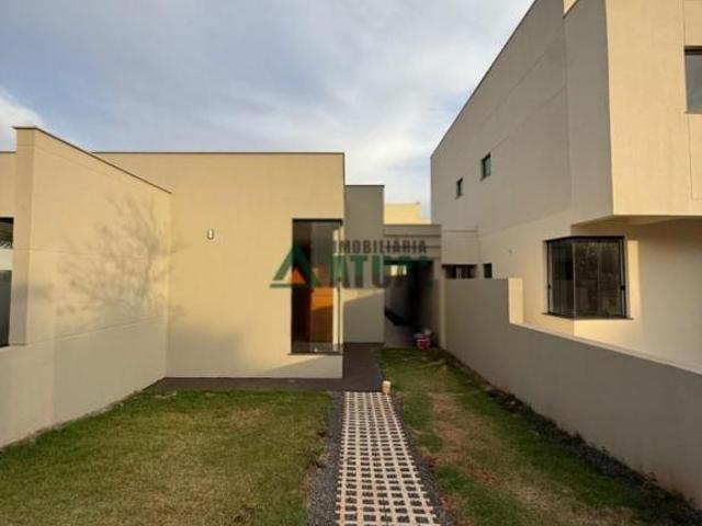 Casa em condomínio com 02 dormitórios na região leste de Londrina