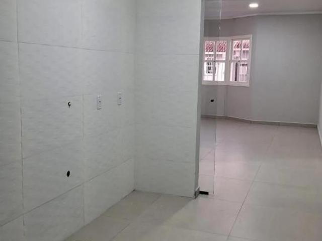 Casa em Condomínio com 02 Quartos, Bairro Restinga