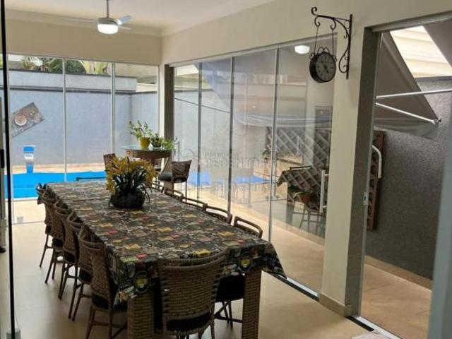Casa em condominio com 03 dormitórios Terre Vista Mirassol