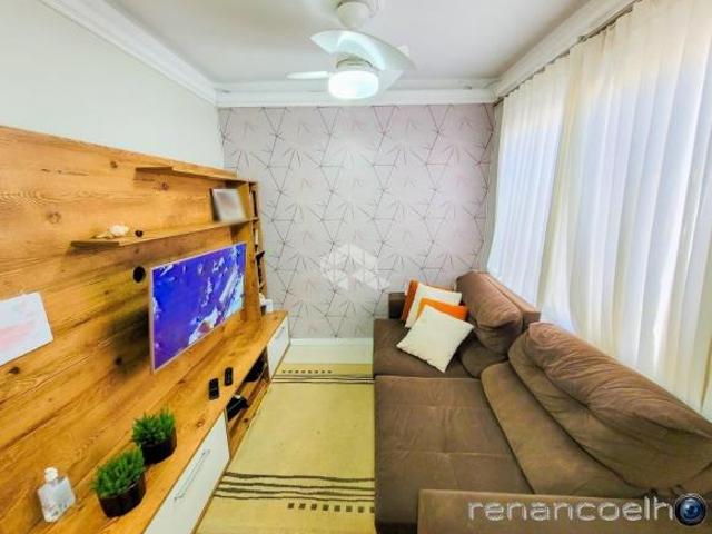 Casa em condomínio com 03 dormitórios, 02 vagas de garagem, 130,28m² Bairro Igara em Canoas