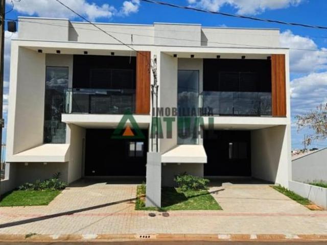 Casa em condomínio com 03 quartos sendo 01 suíte na cidade de Cambé