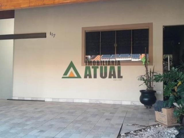 Casa em condomínio com 03 quartos sendo 01 suíte na região norte de Londrina