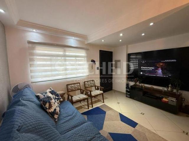 CASA EM CONDOMÍNIO COM 160M2 3 DORMS 2 SUÍTES 2 VAGAS ACEITA PERMUTA POR APARTAMENTO