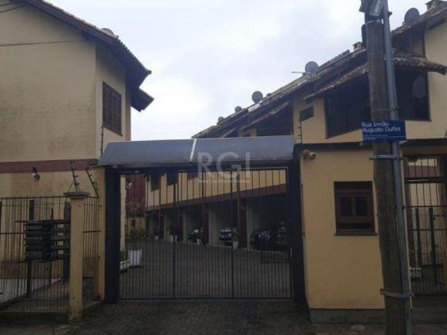 Casa em condomínio com 168,03m² com 3 dormitórios, 1 suíte, vagas de garagem, no bairro Serraria