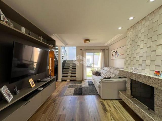 Casa em condomínio com 175m² e 3 quartos à venda no bairro Hípica