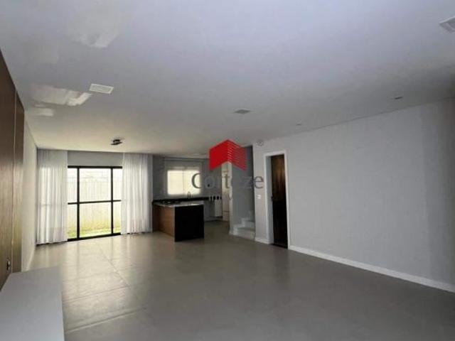 Casa em condomínio com 190,05m² 3 quartos, à venda, no bairro Boqueirão em Curitiba