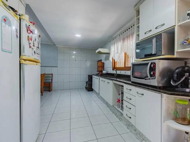 Casa em condomínio com 245 m² com 4 quartos em Sarandi Porto Alegre RS