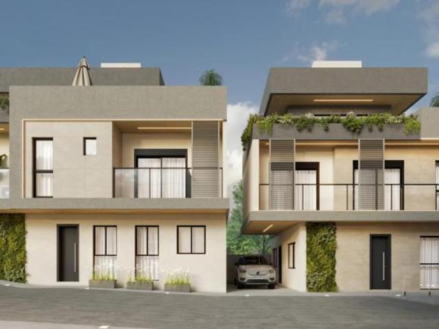 Casa em condominio com 256 m2 próximo ao Parque Barigui.Nova