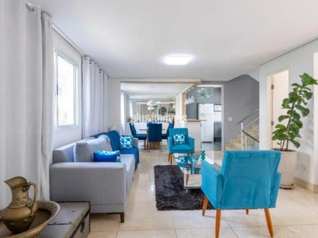 CASA EM CONDOMÍNIO COM 292,0M²Ac 4 DORMITÓRIOS, 2 SUÍTES, 4 VAGAS GARAGEM