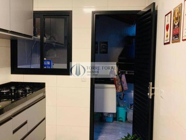 Casa em condominio com 2 dormitorios 1 vaga na Guilhermina Praia Grande