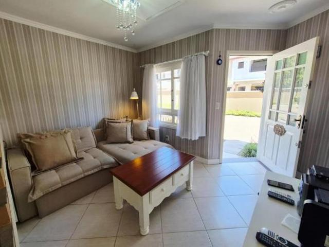 Casa em condominio com 2 dormitórios, 1suíte à venda no Centro, Canela