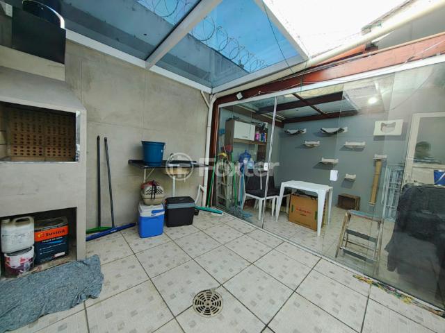 Casa em Condomínio com 2 dormitórios em Canoas