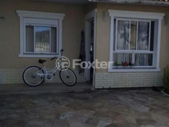 Casa em Condomínio com 2 dormitórios em Porto Alegre
