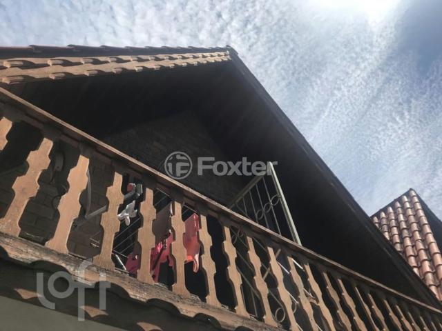 Casa em Condomínio com 2 dormitórios em Porto Alegre