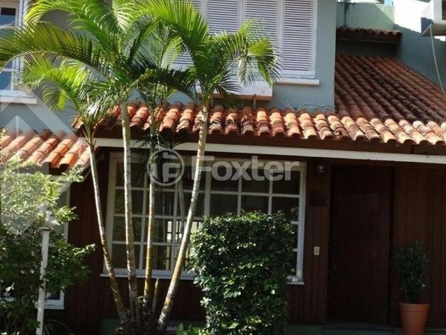 Casa em Condomínio com 2 dormitórios em Porto Alegre