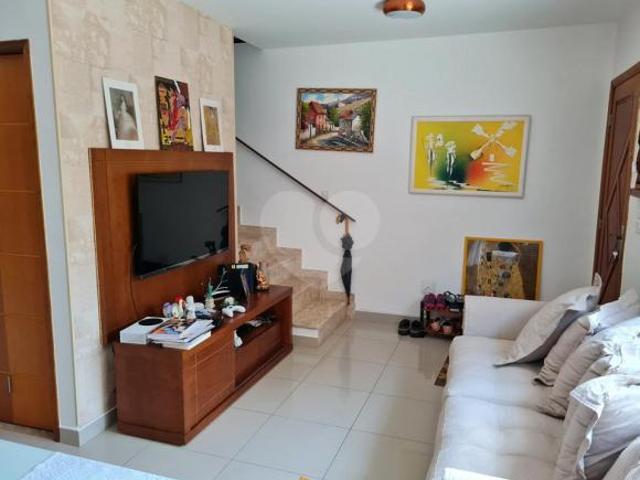Casa em Condomínio com 2 suítes na Casa Verde